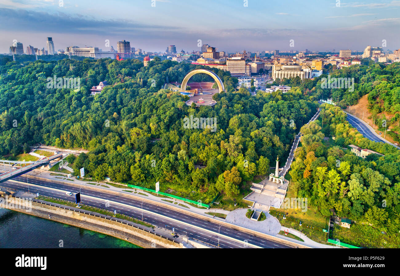 Memorial arch eastern view hi-res stock photography and images - Alamy