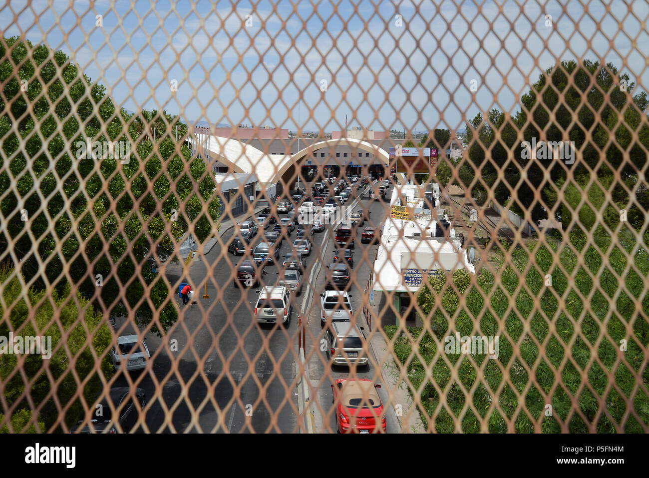Border crossing customs inspection border hi-res stock photography and ...