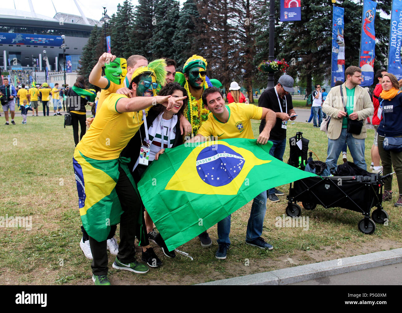 Brazilian fans brazil world hi-res stock photography and images - Alamy
