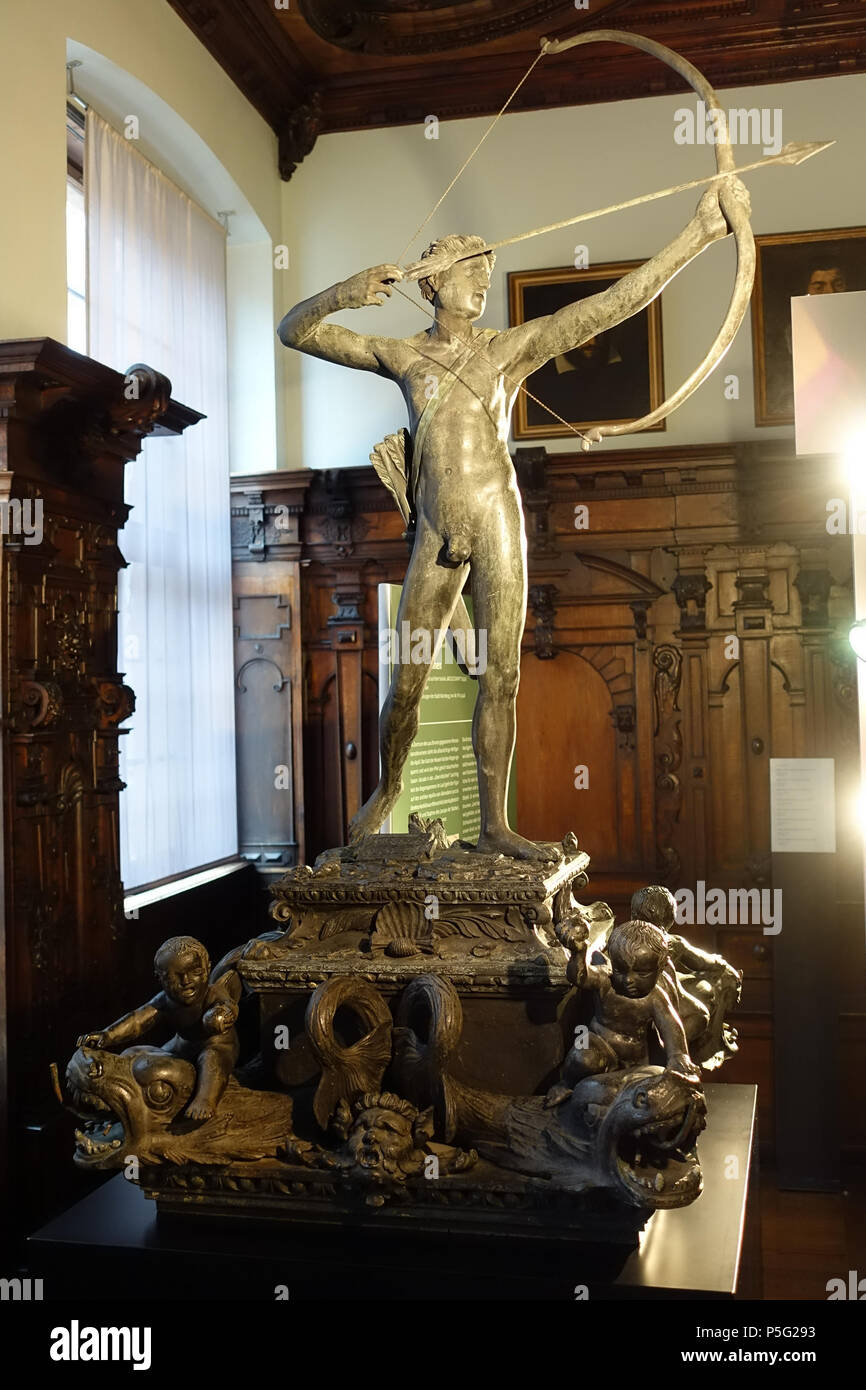 N/A. English: Exhibit in the Stadtmuseum Fembohaus - Nuremberg, Germany ...