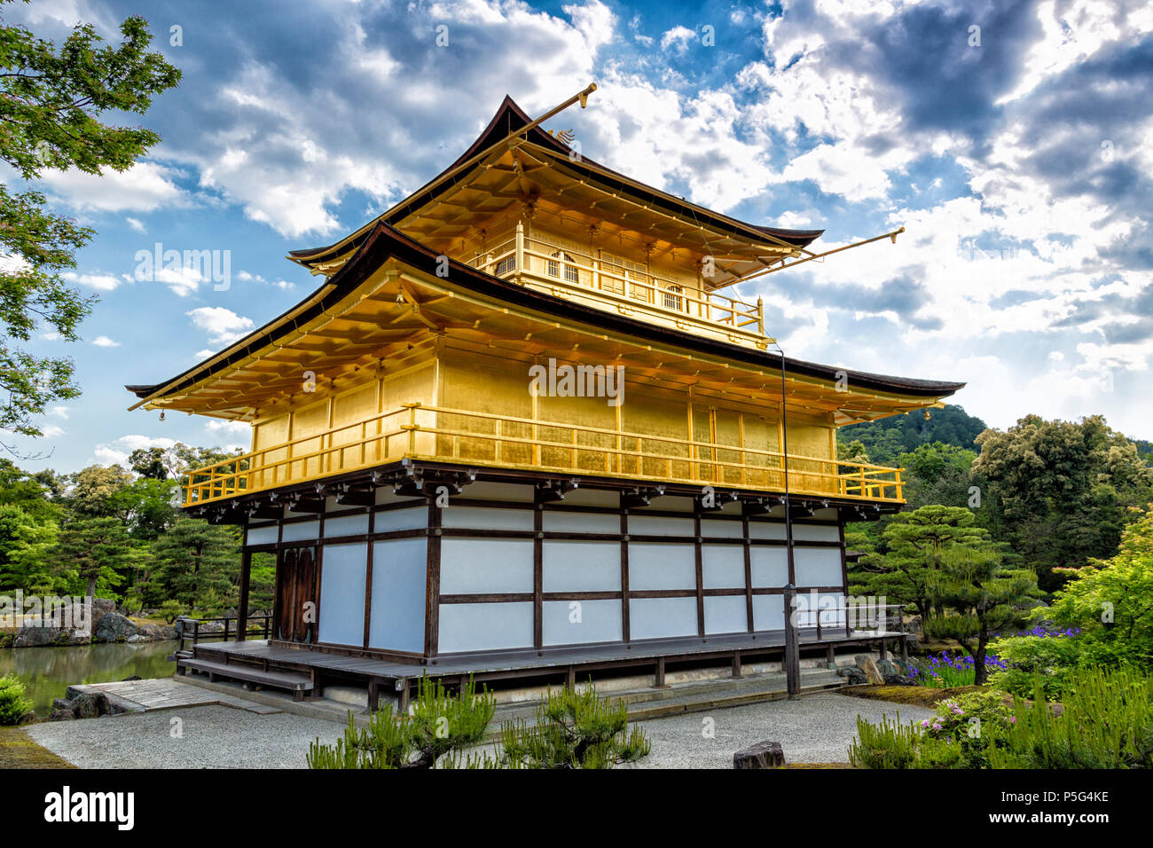 Temples of kyoto hi-res stock photography and images - Alamy