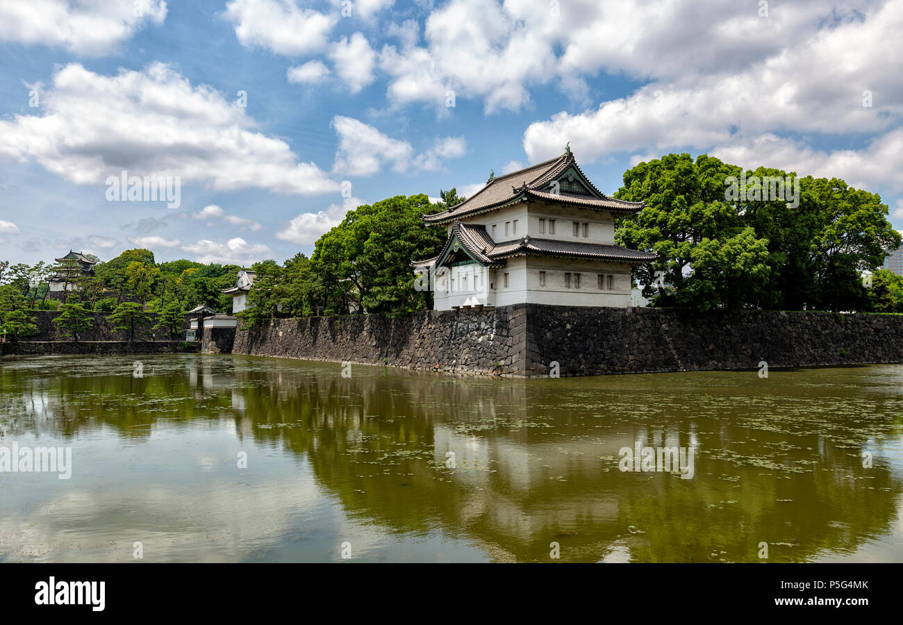 Edo castle tokyo hi-res stock photography and images - Alamy