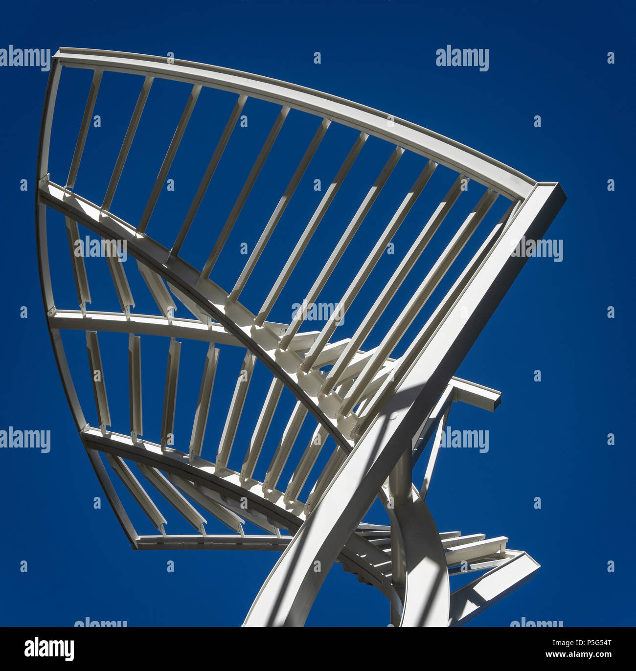 Futuristic sculptures hi-res stock photography and images - Alamy