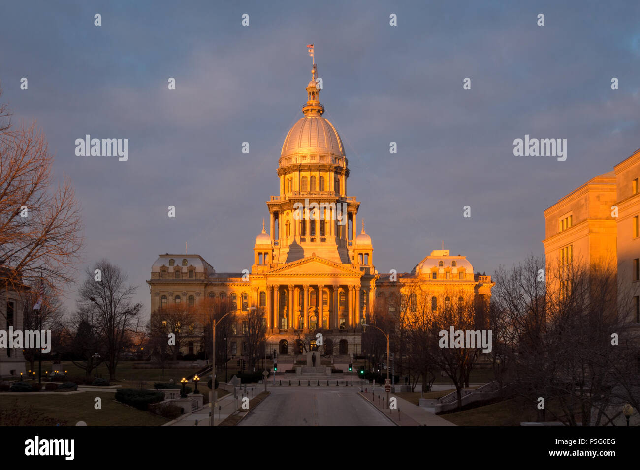 Illinois state capitol hi-res stock photography and images - Alamy