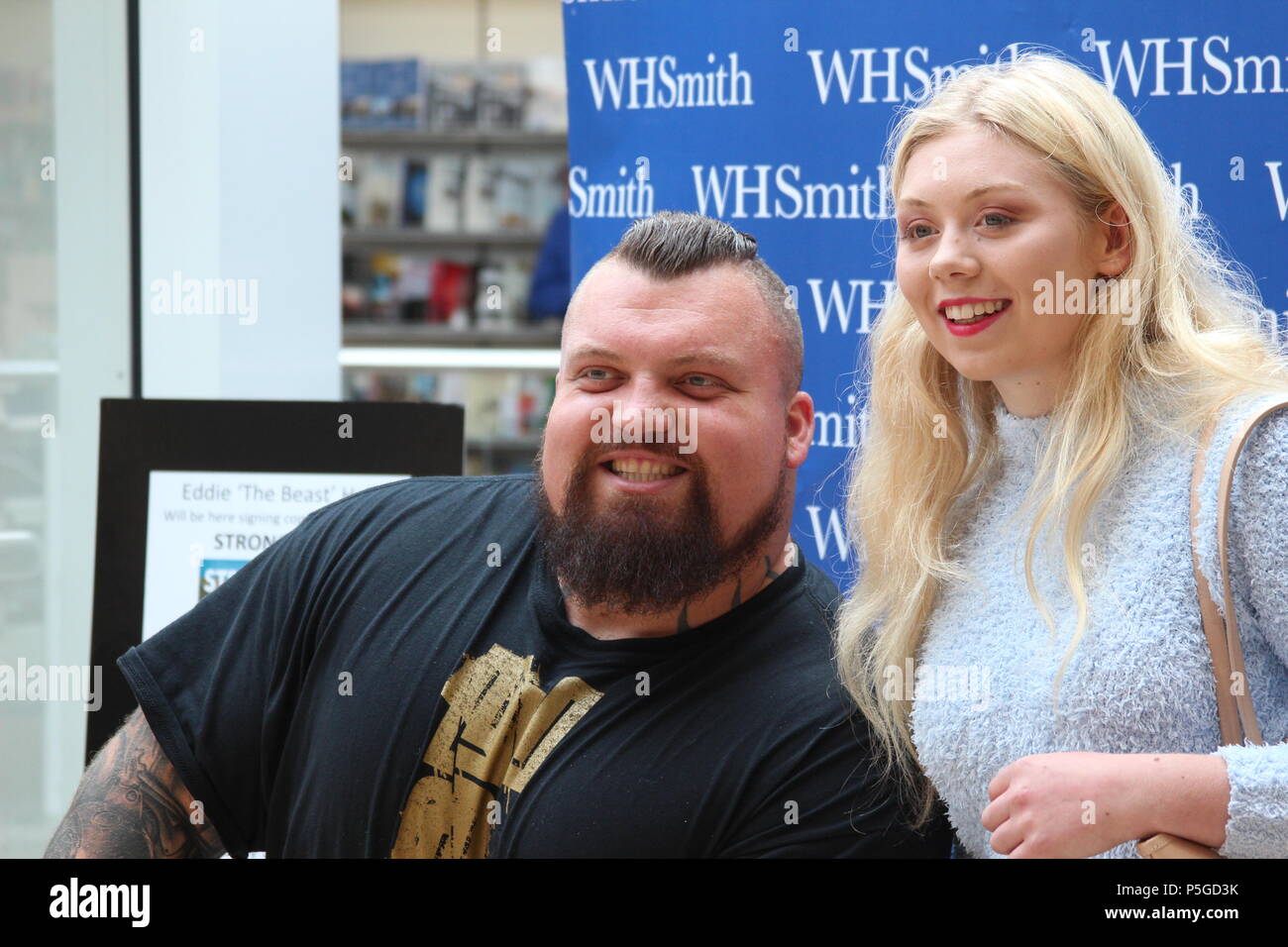 World s strongestmen hi-res stock photography and images - Alamy