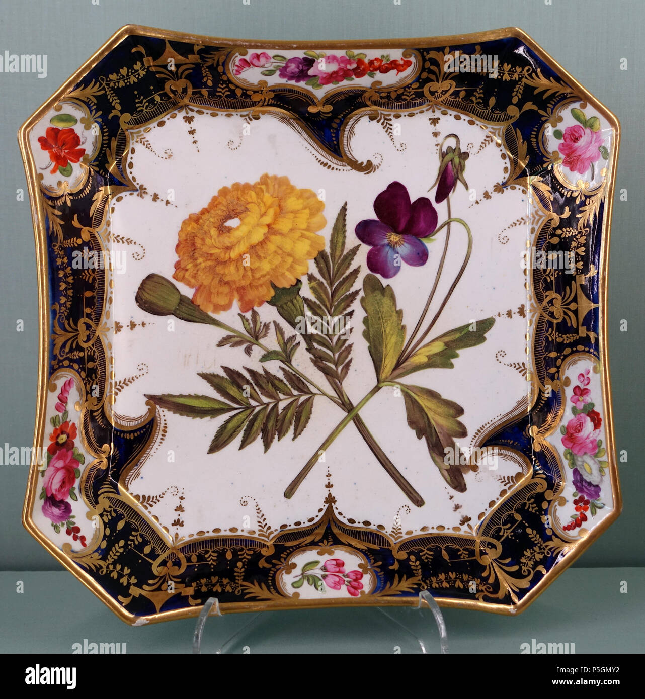 English coalport porcelain hi-res stock photography and images - Alamy