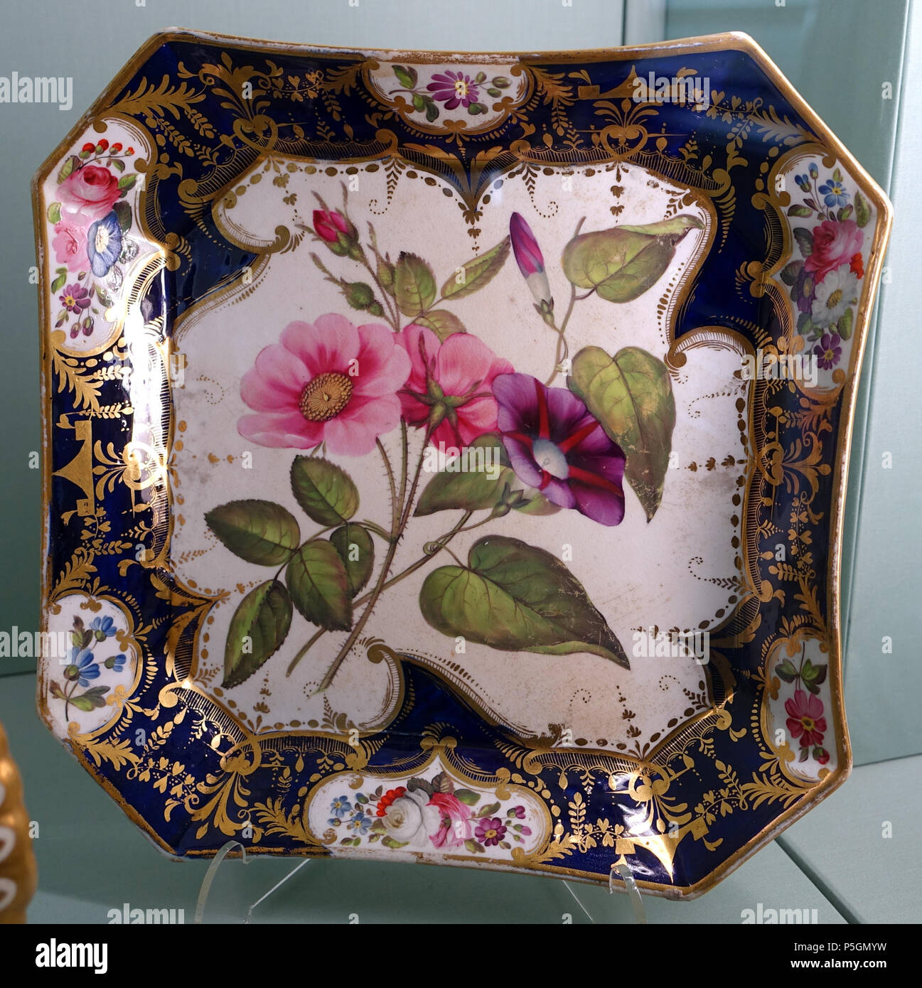 English coalport porcelain hi-res stock photography and images - Alamy