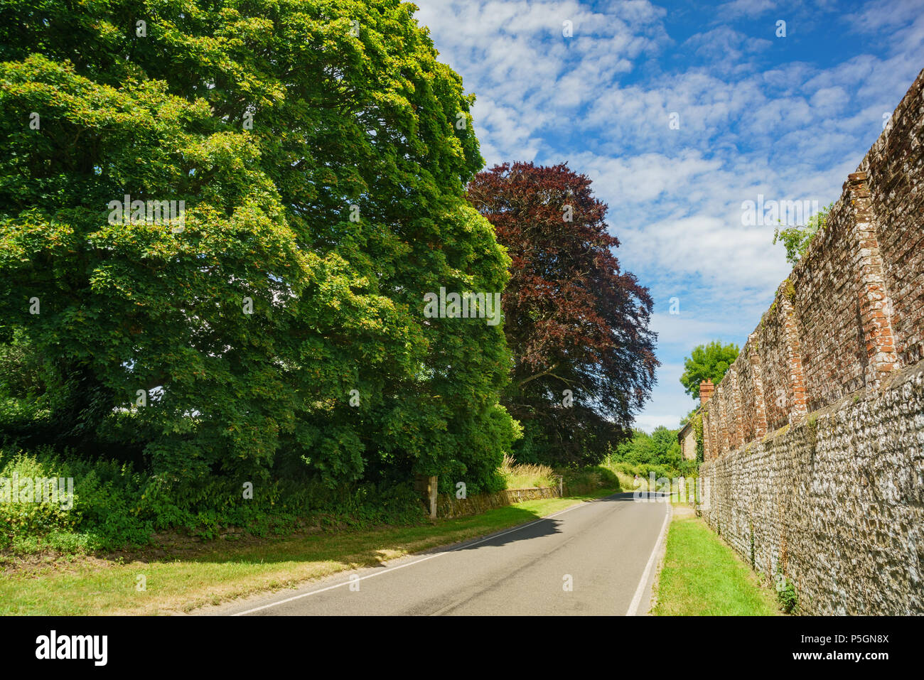 Beautiful country side view and house at Chichester, United Kingdom ...