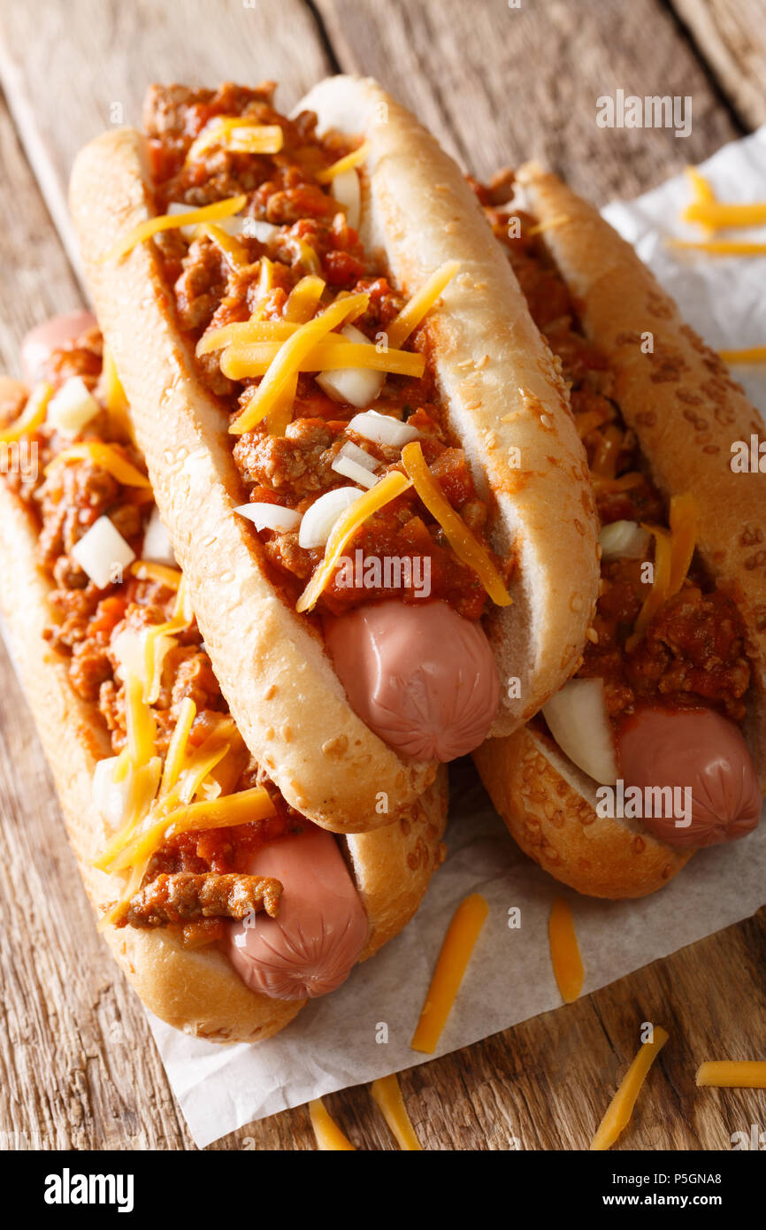 Beef hot dog hi-res stock photography and images - Alamy