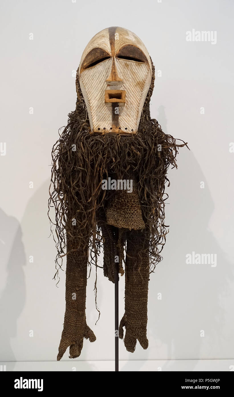 Cane mask hi-res stock photography and images - Alamy