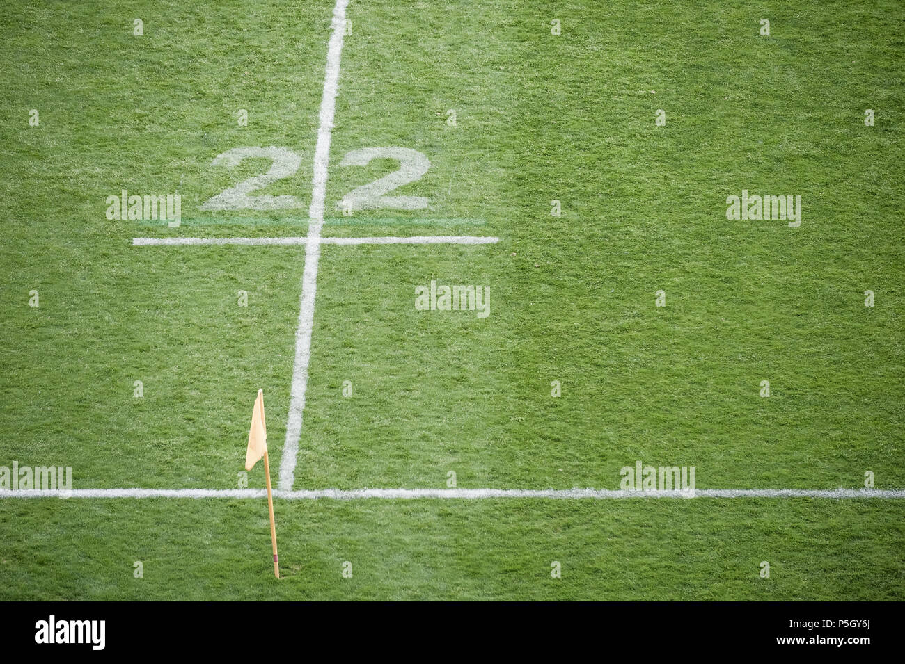 Two horizontal lines hi-res stock photography and images - Alamy