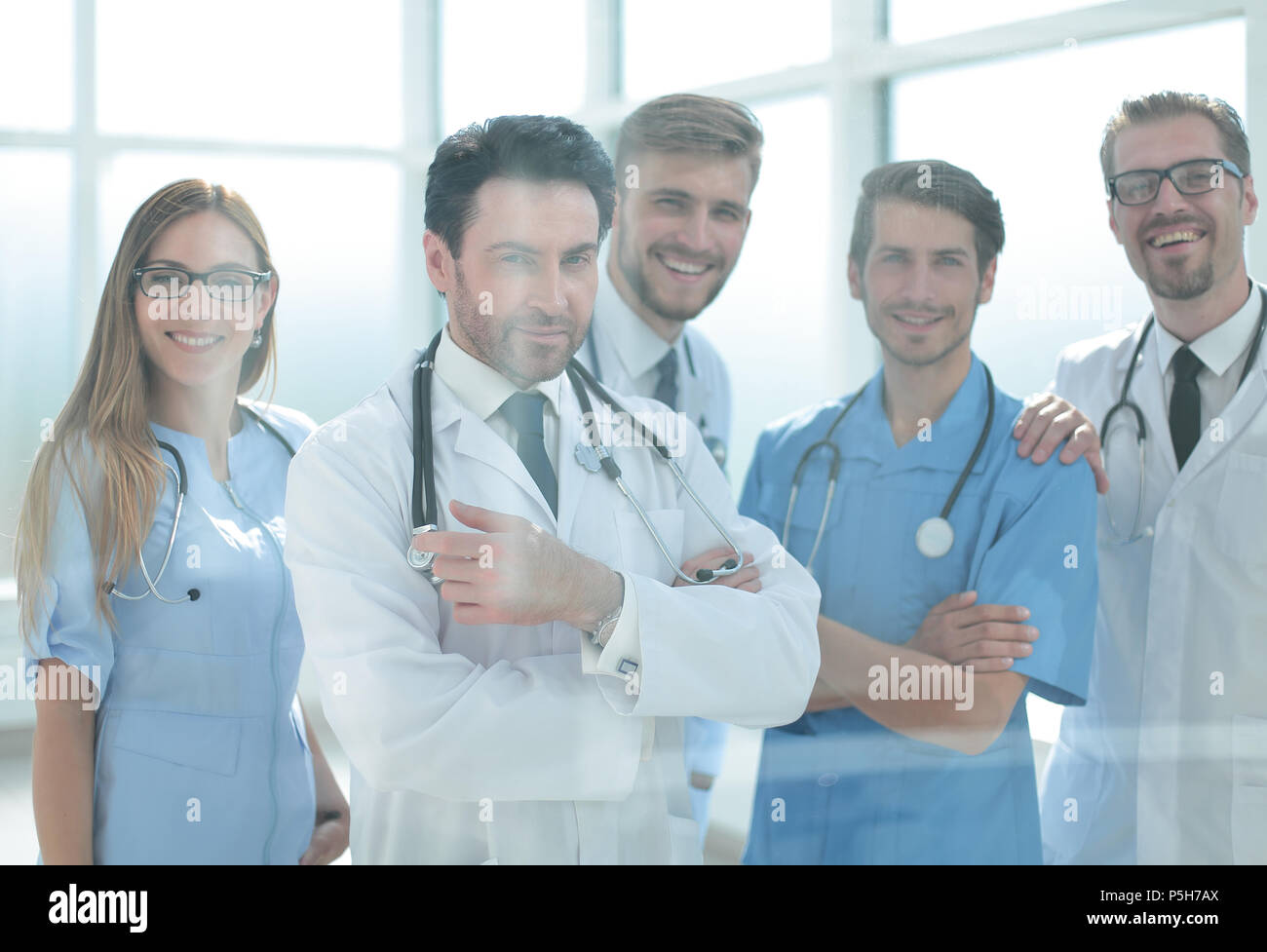 group of doctors standing in the meeting room Stock Photo - Alamy