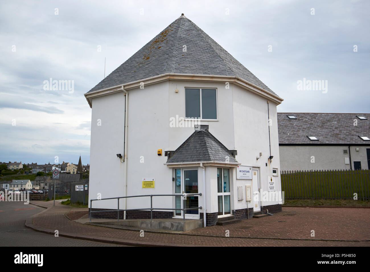 Hm coastguard station hi-res stock photography and images - Alamy