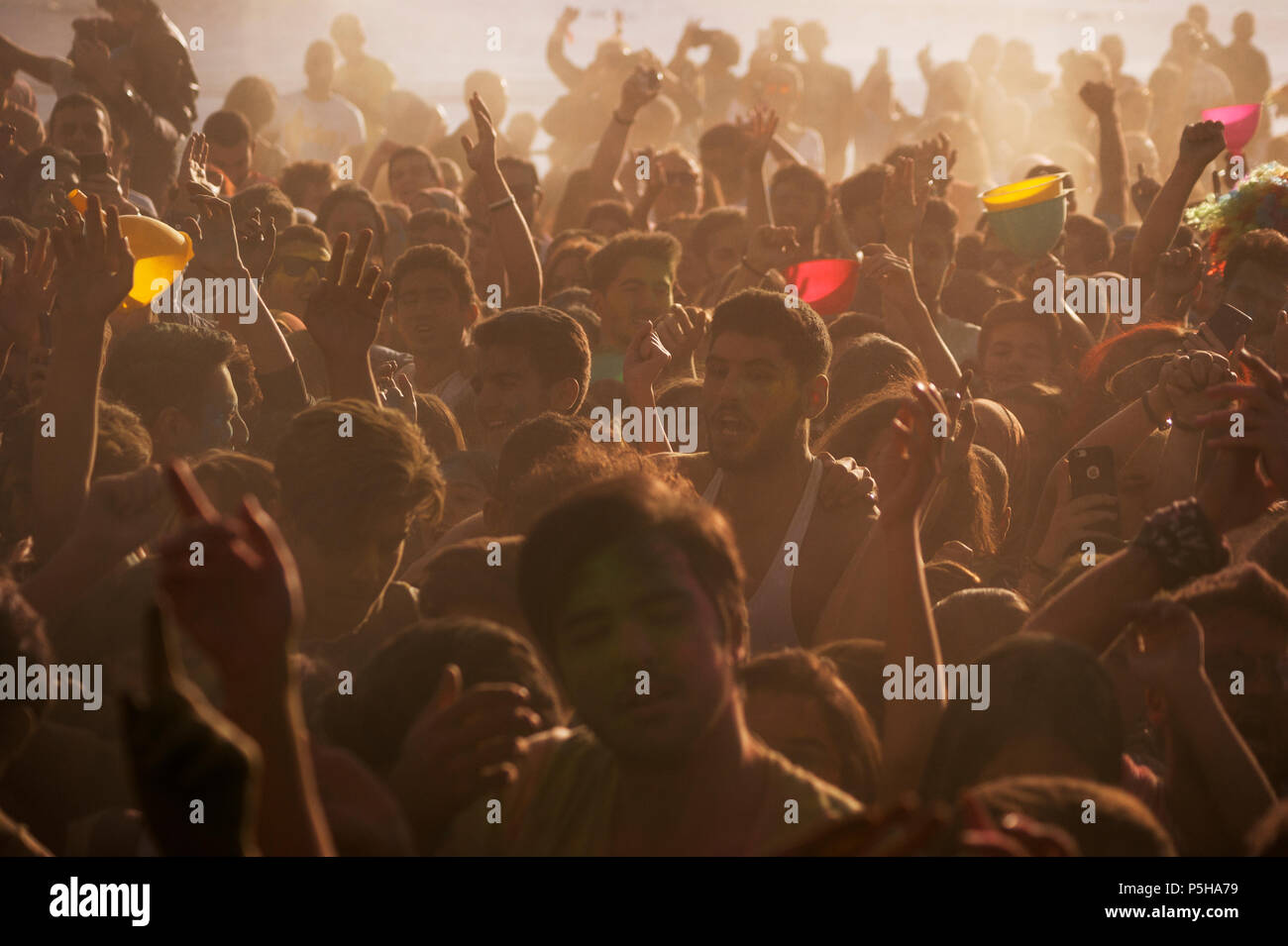 Powder paint festival hi-res stock photography and images - Alamy