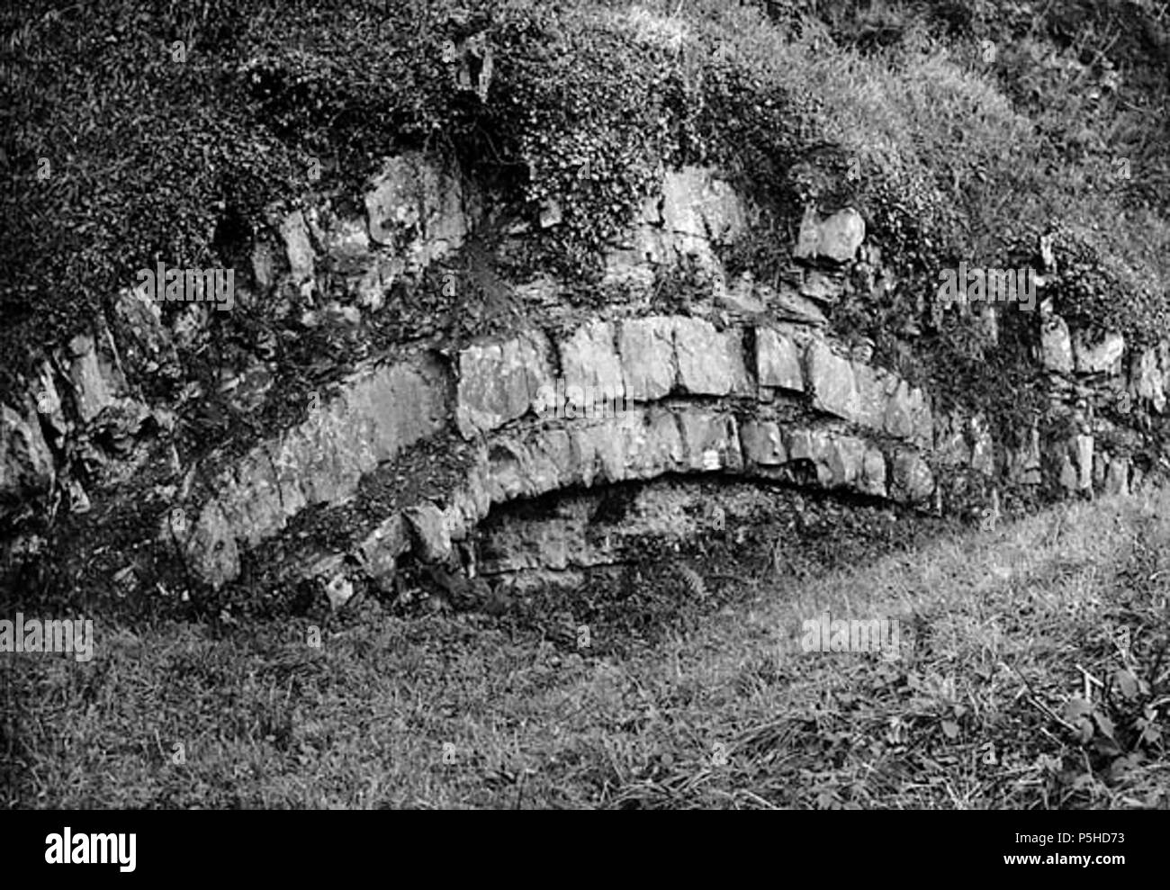 Rock arch formation Black and White Stock Photos & Images - Alamy