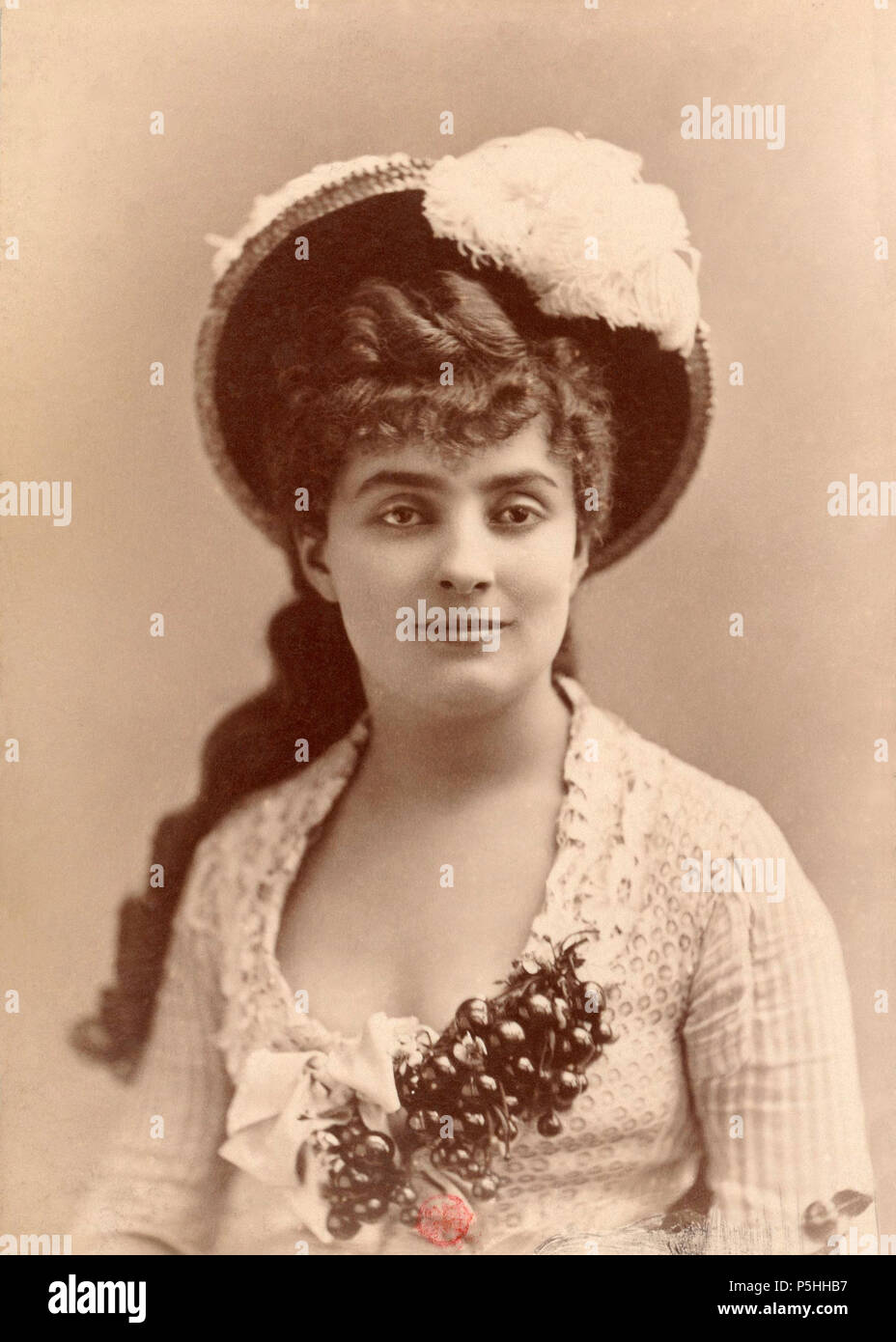 85 Alice Regnault Nadar Stock Photo - Alamy