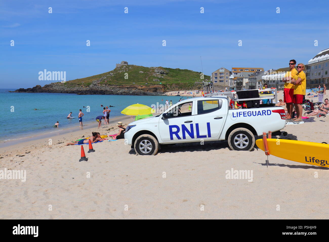 RNLI Lifeguards On Porthmeor Beach, St Ives - Cornwall Stock Photo - Alamy