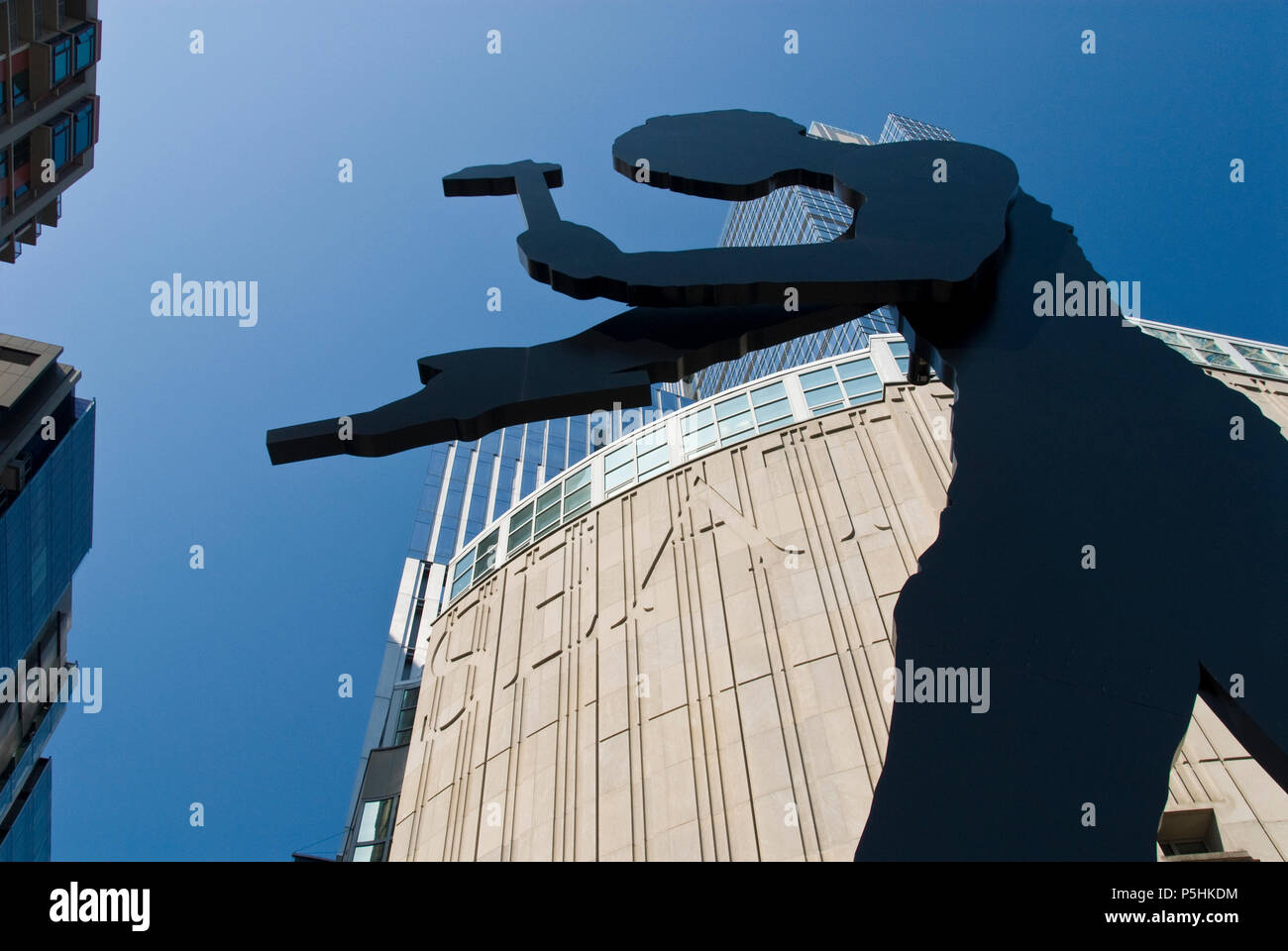 "Hammering Man" is a 48-feet-tall steel public artwork by Jonathan ...