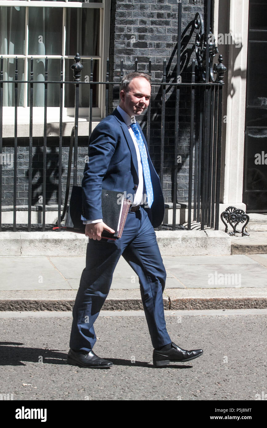 Gavin barwell hi-res stock photography and images - Alamy