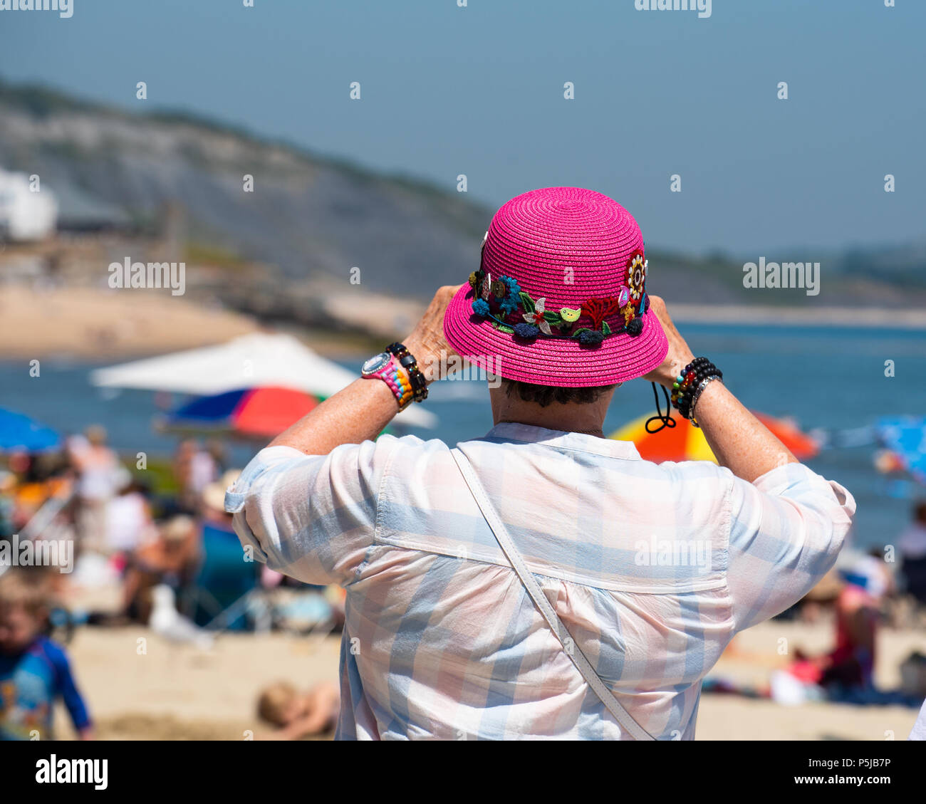 Heatwave hat hi-res stock photography and images - Alamy