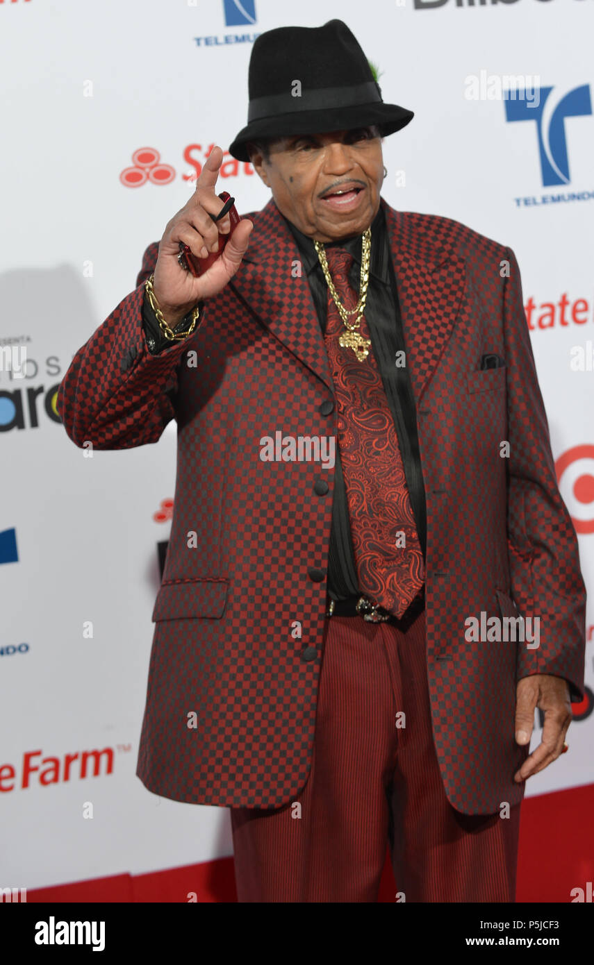 ***FILE PHOTO*** JOE JACKSON DEAD AT 89 Joe Jackson at the 2012 Latin ...