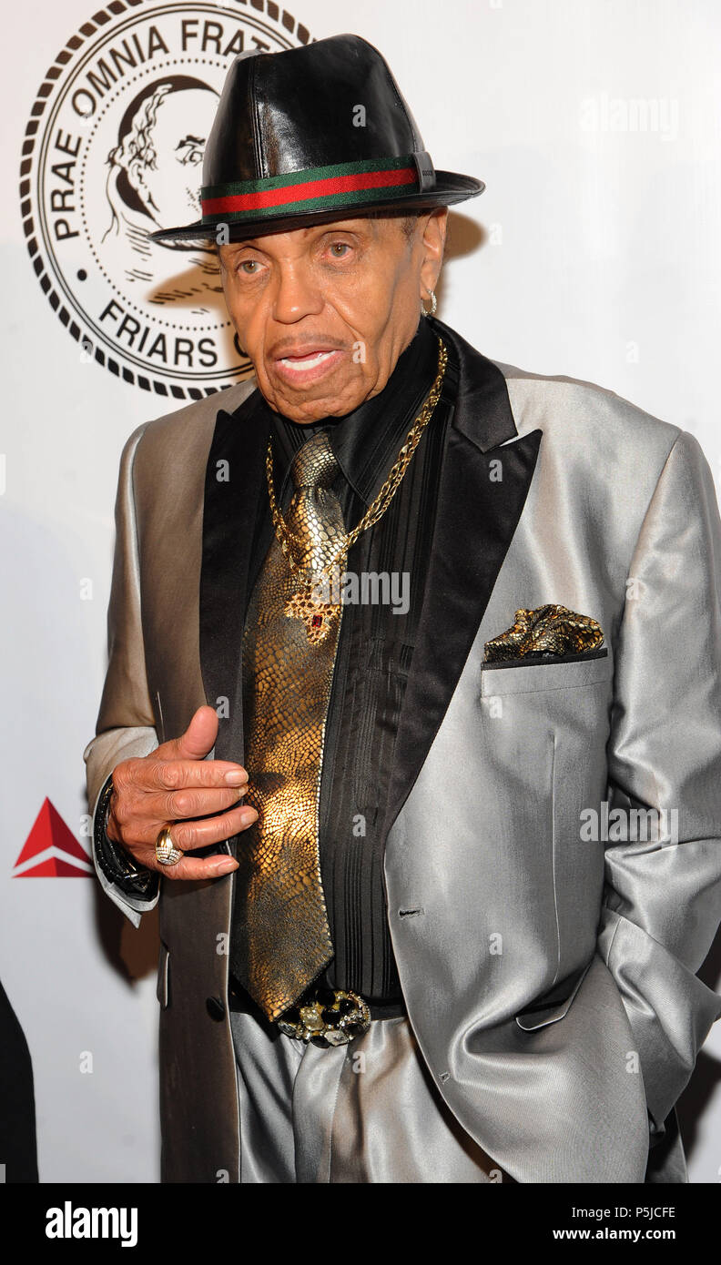 ***FILE PHOTO*** JOE JACKSON DEAD AT 89 New York, NY- October 7: Joe ...
