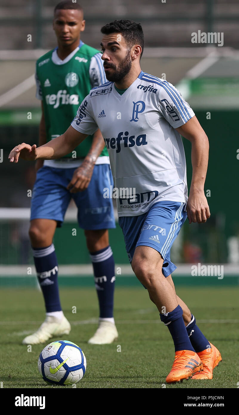 SÃO PAULO, SP - 27.06.2018: TREINO DO PALMEIRAS - The player Bruno Henrique, from SE Palmeiras ...