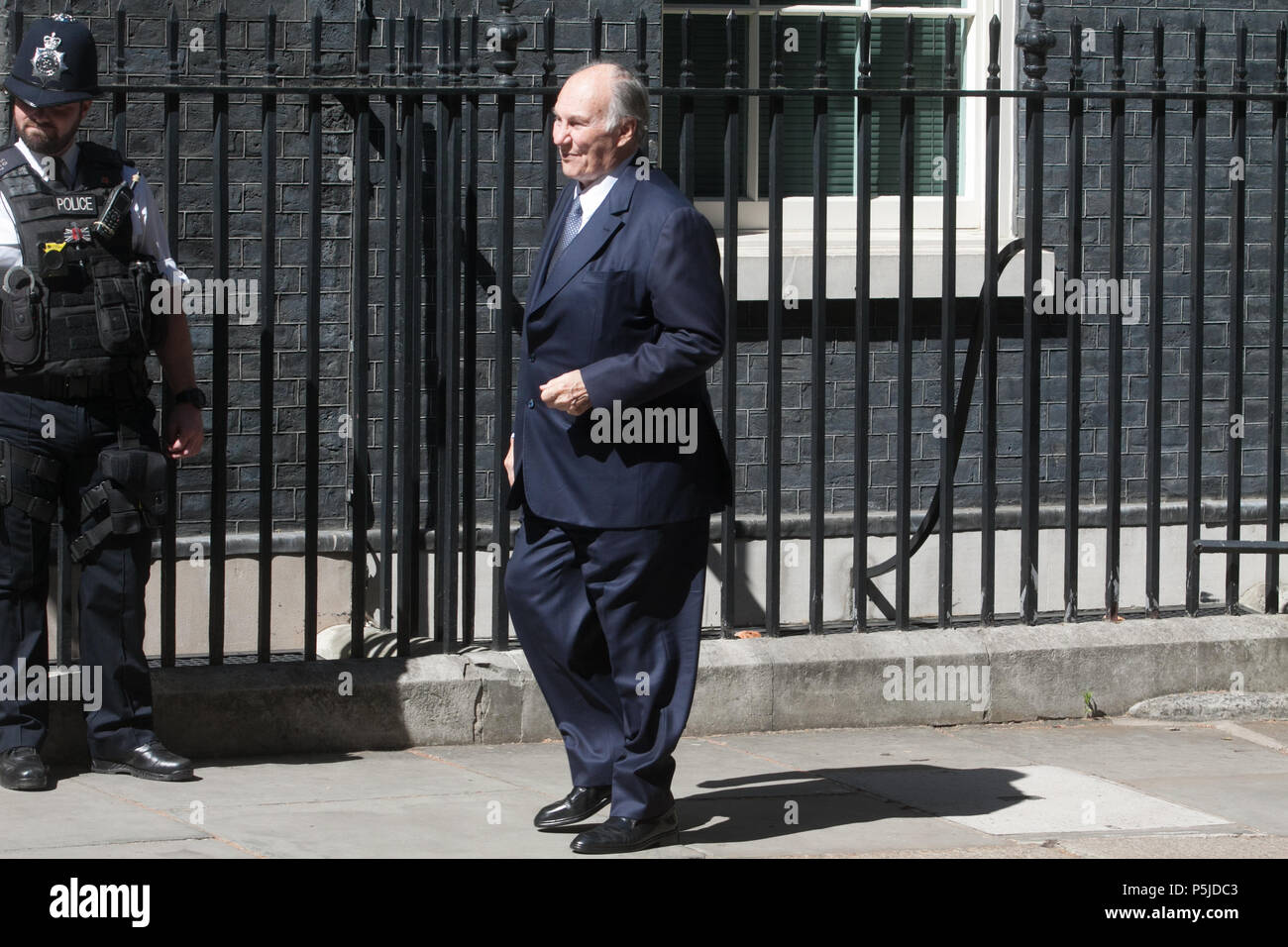 Ismaili nizaris hi-res stock photography and images - Alamy