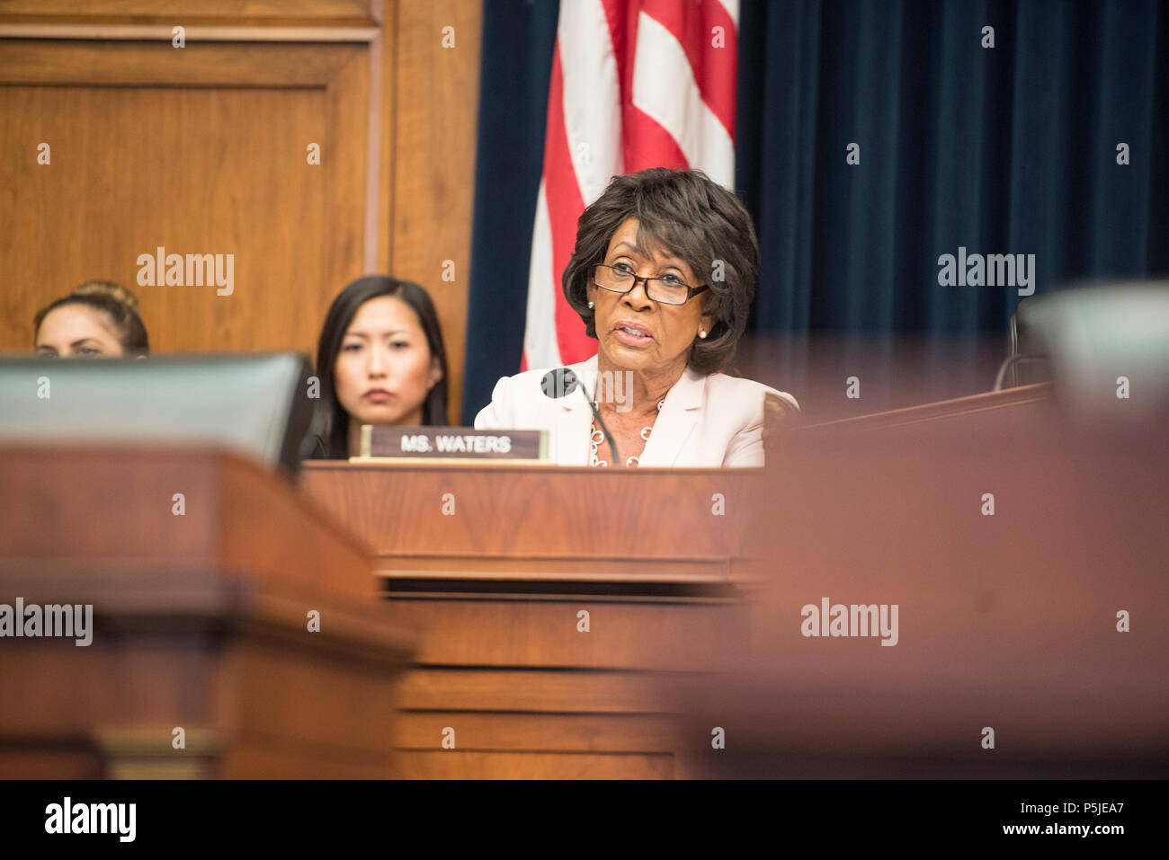 Maxine waters hi-res stock photography and images - Alamy