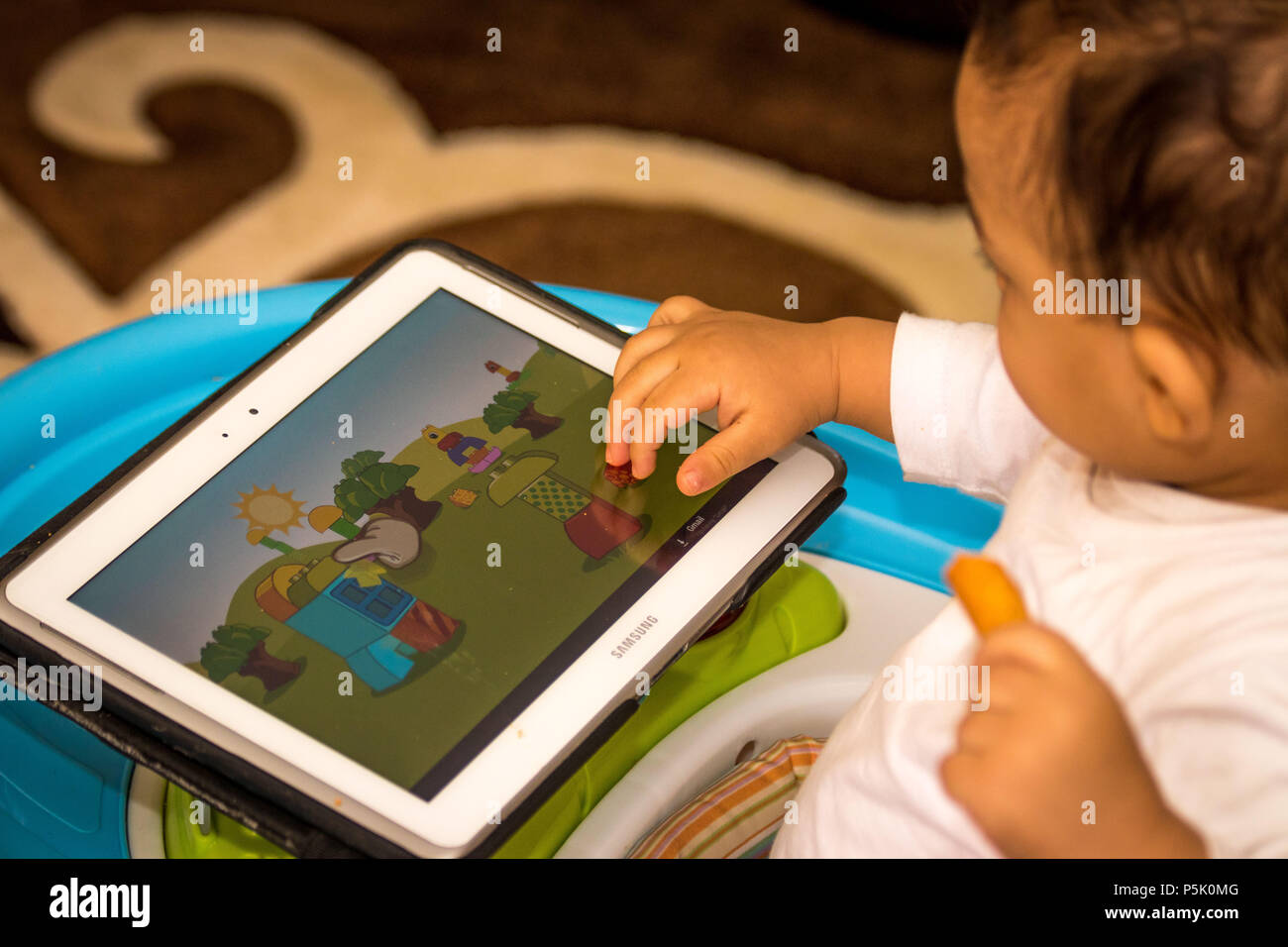 Technology close hi-res stock photography and images - Alamy