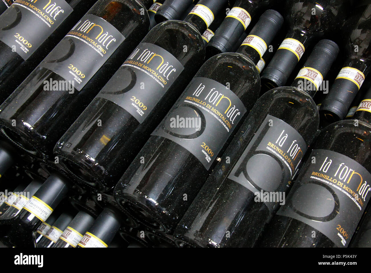 Brunello di montalcino winery hi-res stock photography and images - Alamy