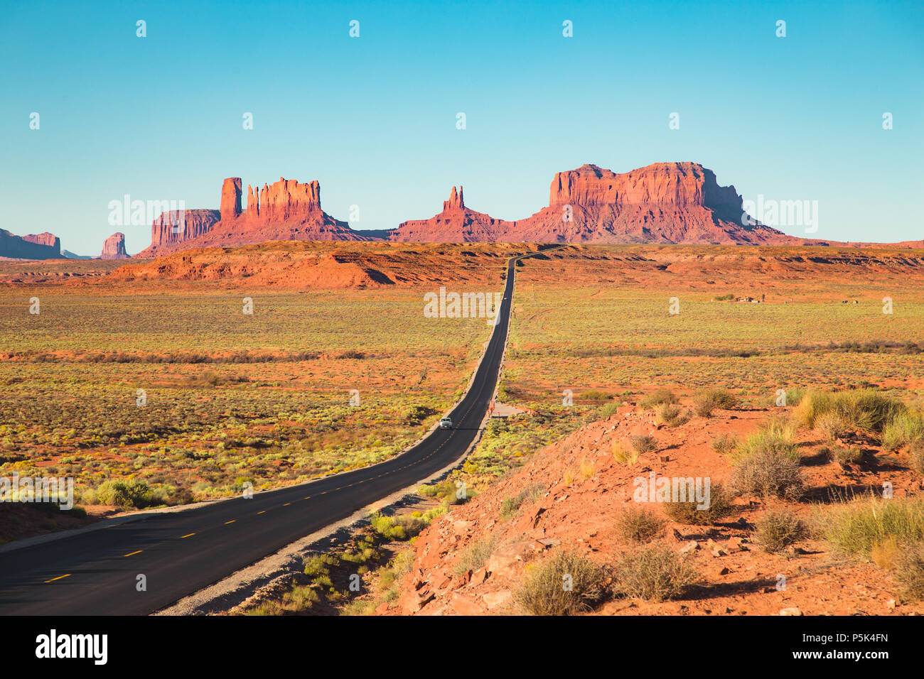 Highway 163 monument valley road hi-res stock photography and images ...