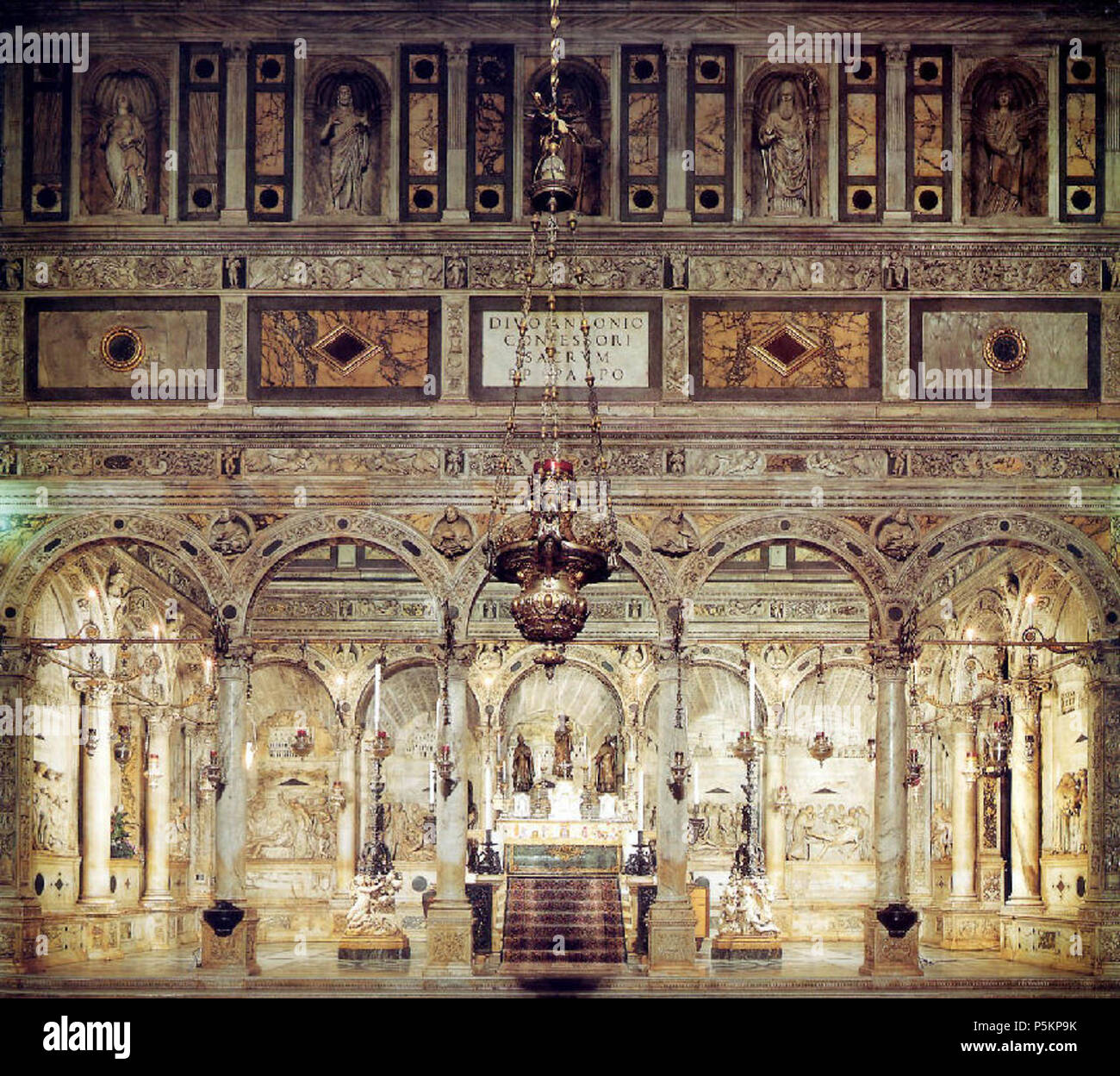 N/A. English: Chapel of Saint Anthony, with the saint's tomb, at ...