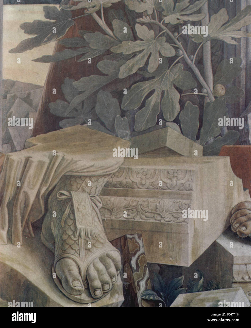 St. Sebastian . detail: Bruchstücke einer Skulptur und ...