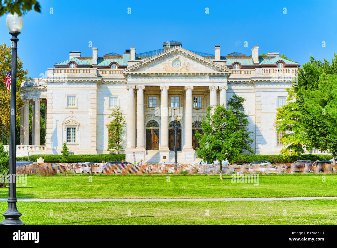 Dar constitution hall hi-res stock photography and images - Alamy
