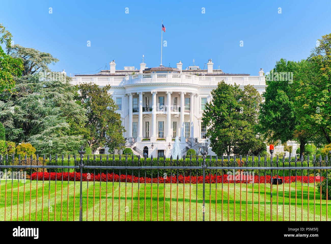 White house washington basketball court hi-res stock photography and ...