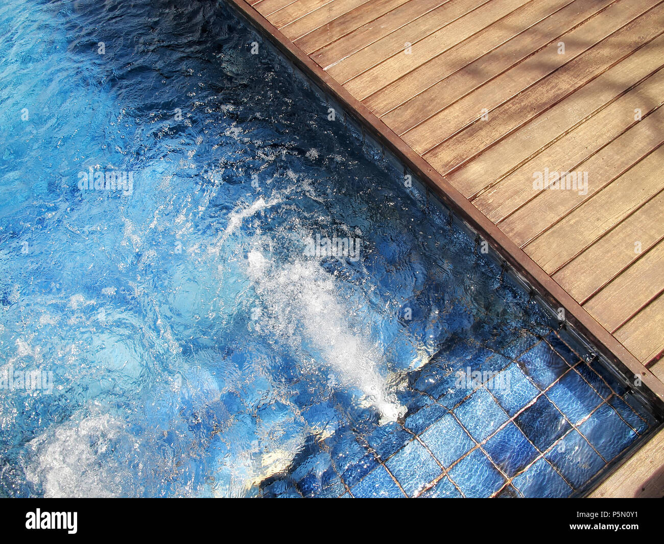 close up outdoor jacuzzi with clear clean water Stock Photo - Alamy