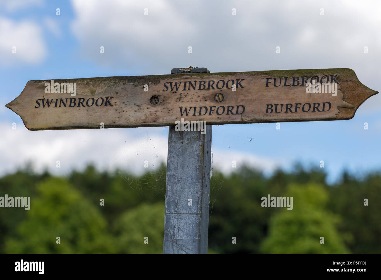 Which way is Swinbrook Stock Photo - Alamy