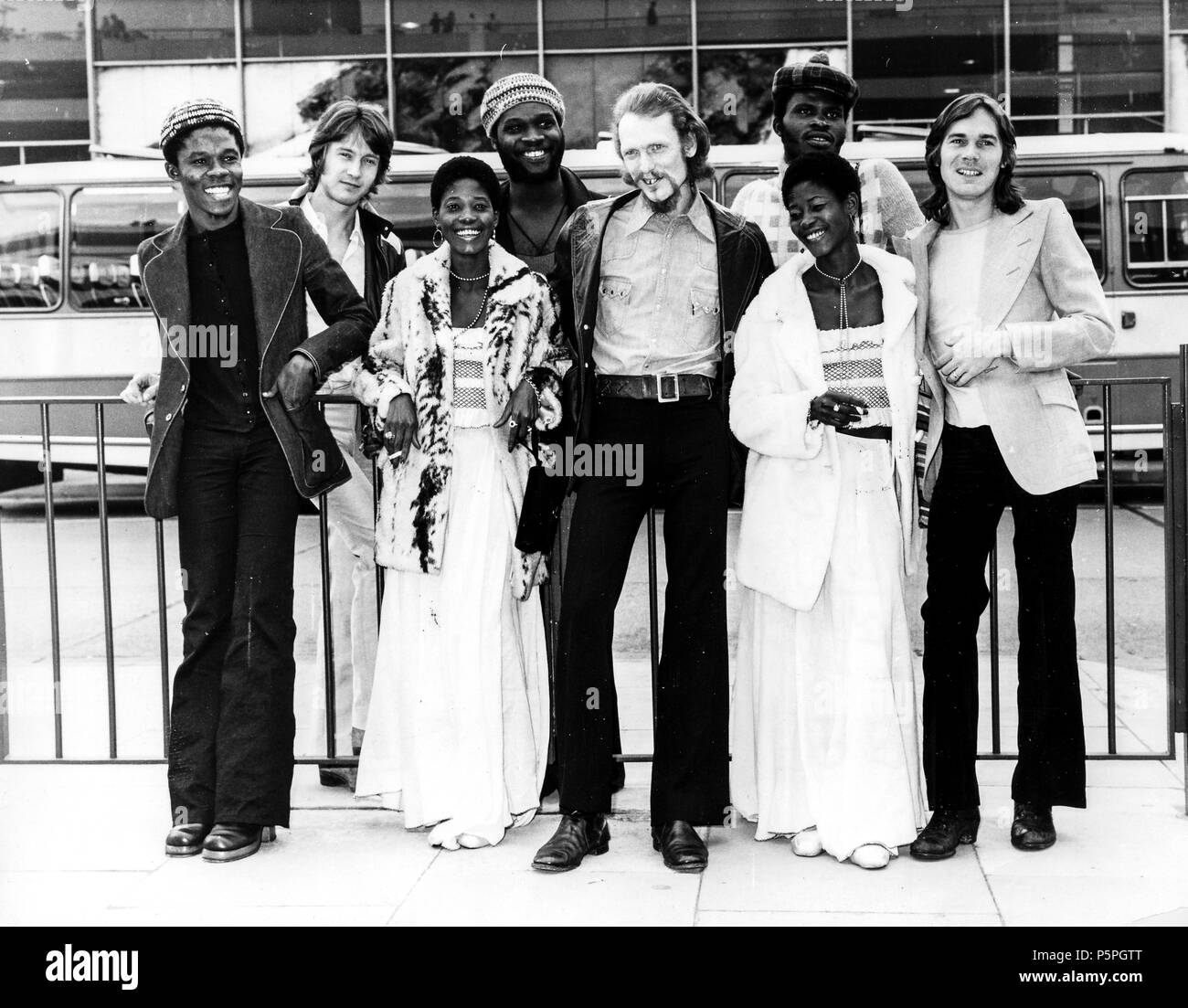 Ginger baker hi-res stock photography and images - Alamy