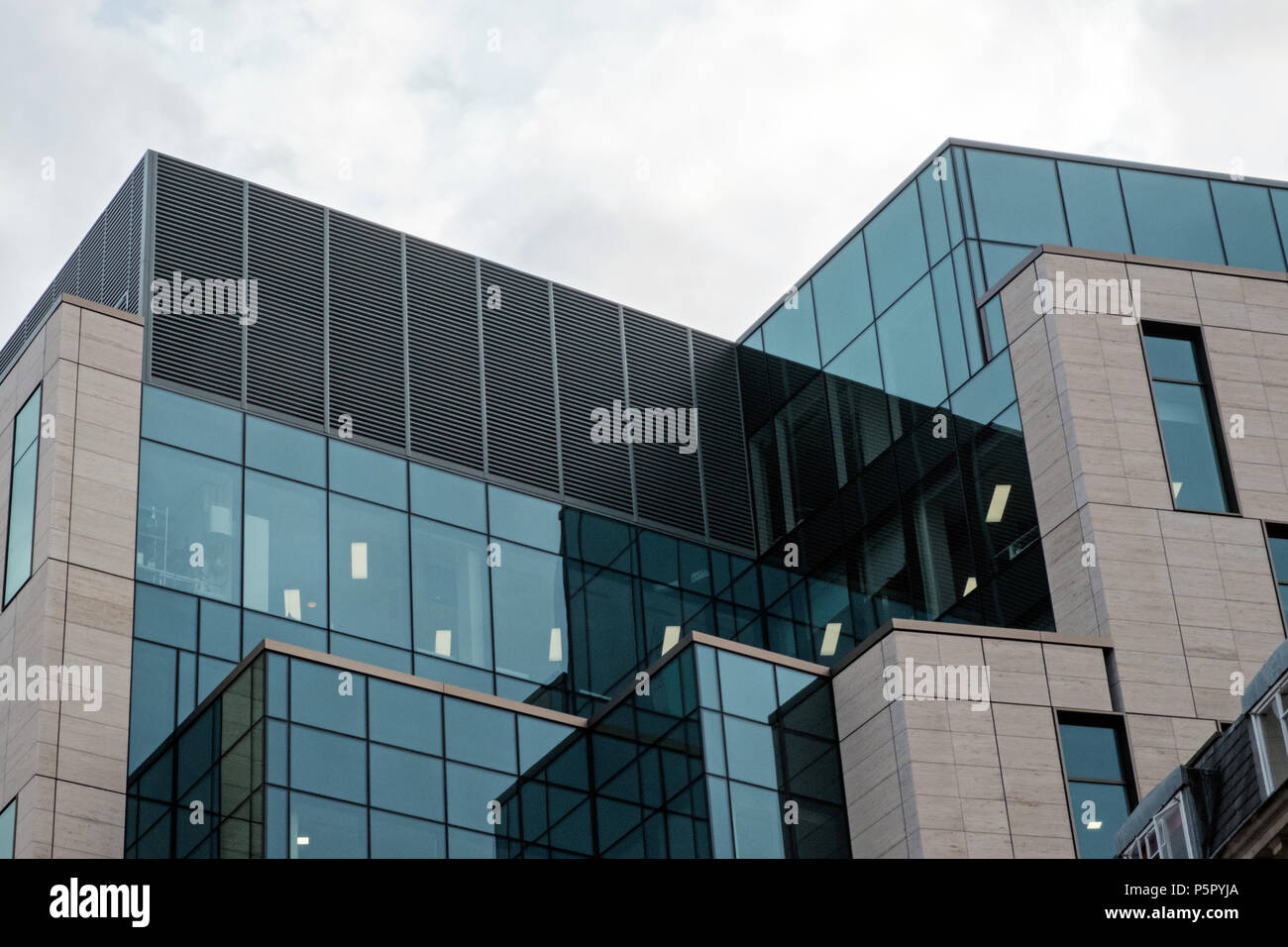 Post modern architecture hi-res stock photography and images - Alamy