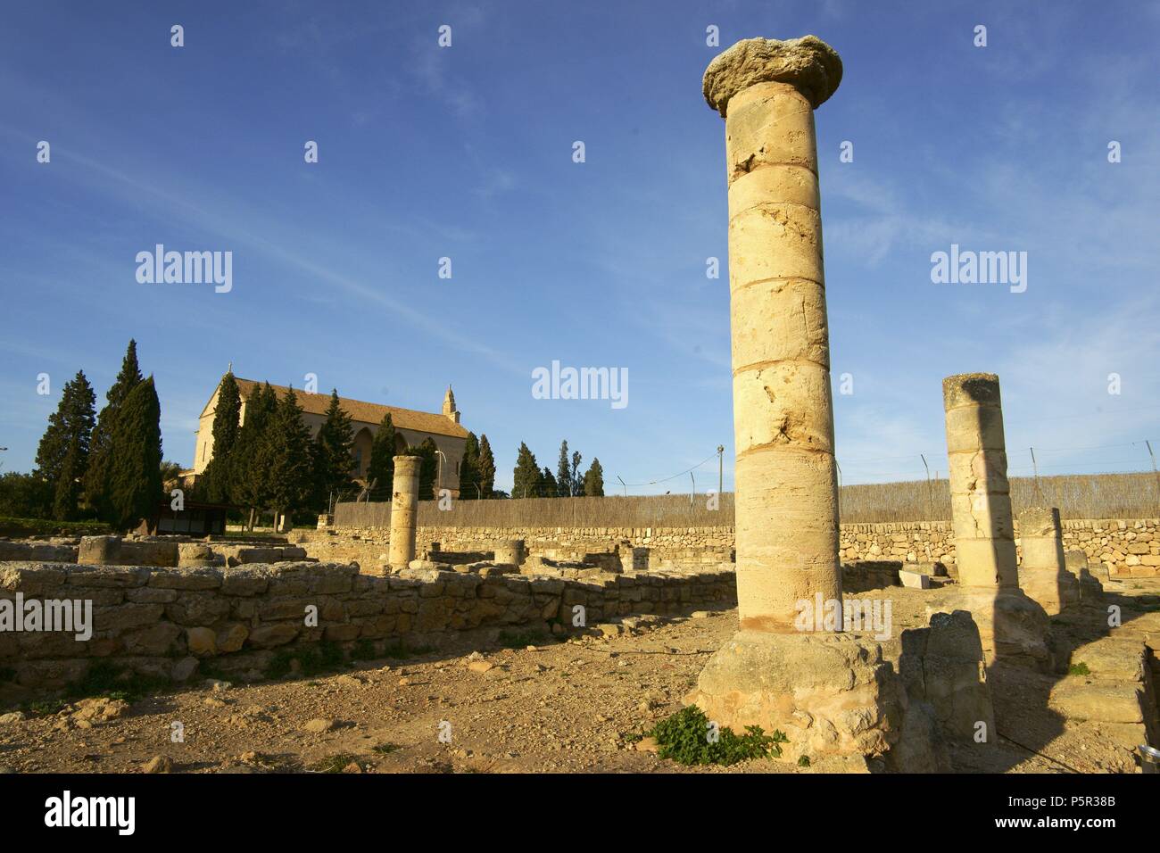 La Portella High Resolution Stock Photography and Images - Alamy