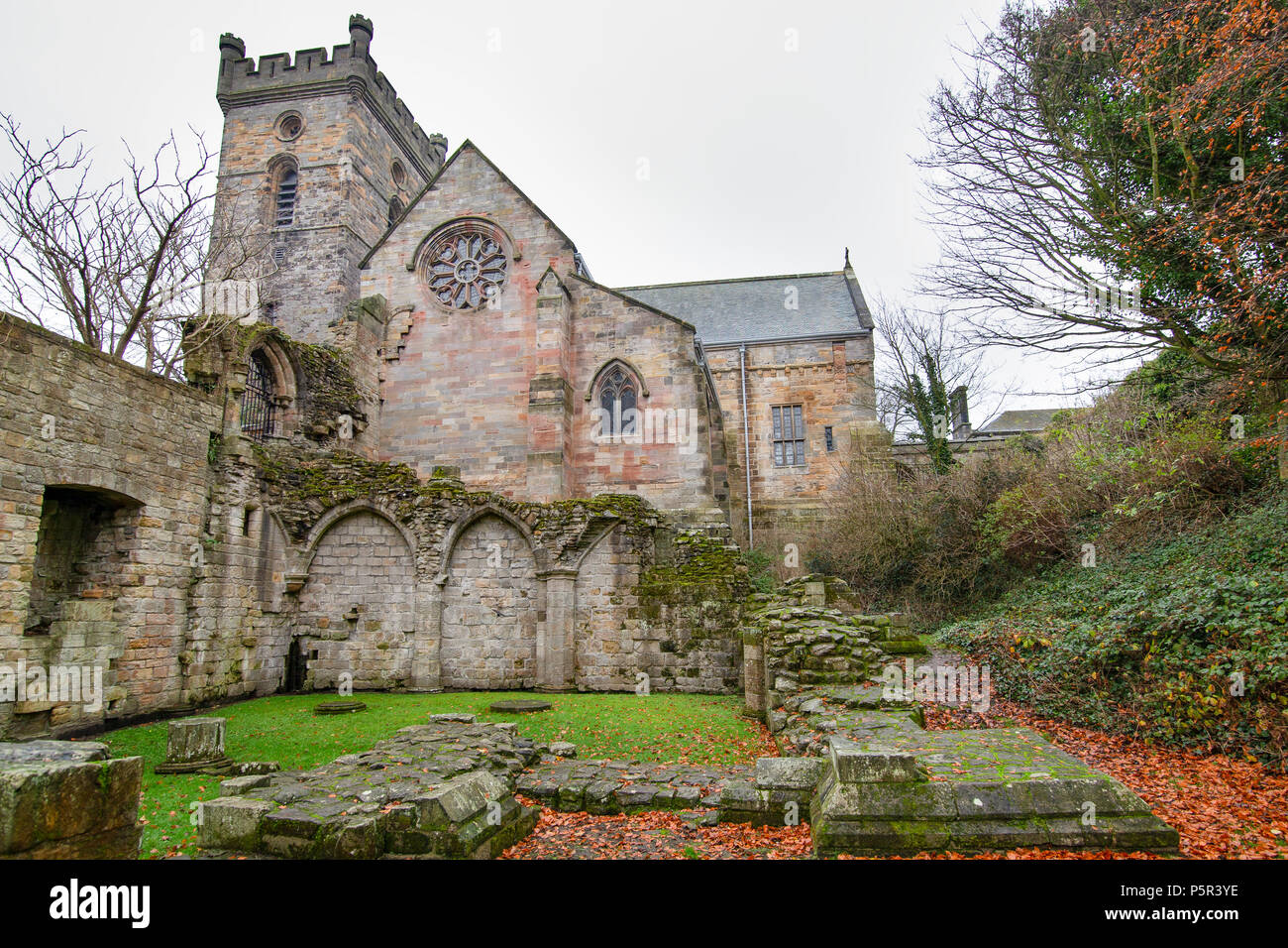 Culross abbey hi-res stock photography and images - Alamy