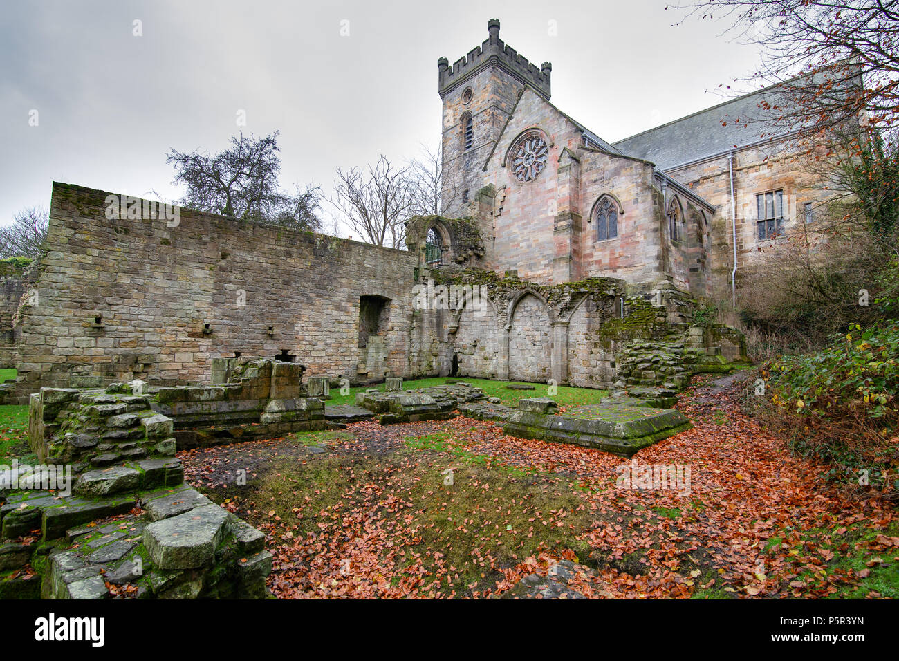 Culross abbey hi-res stock photography and images - Alamy