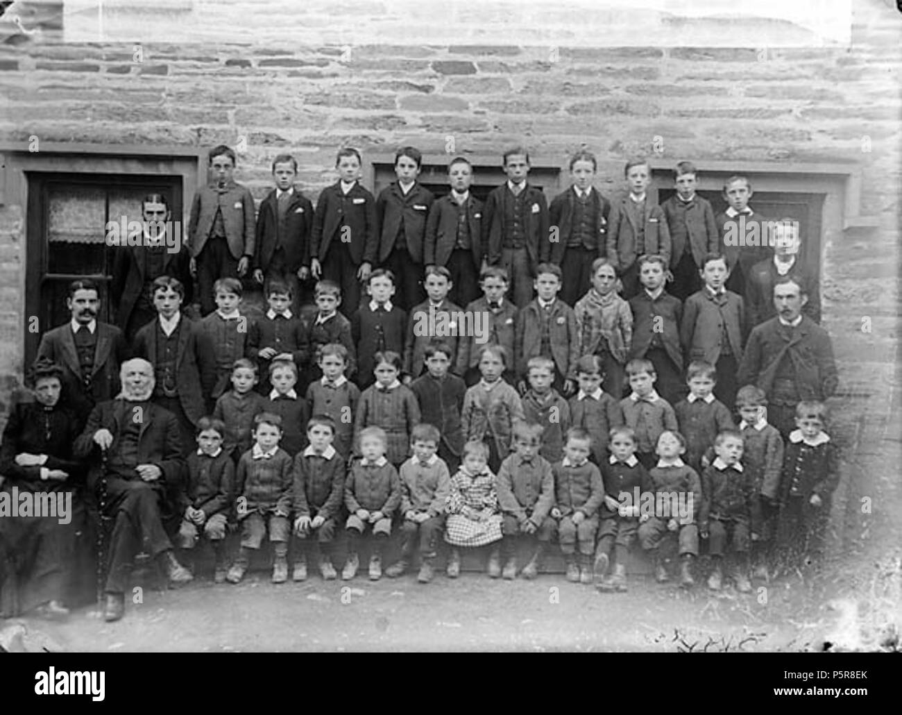 Edwardian school classroom hi-res stock photography and images - Alamy