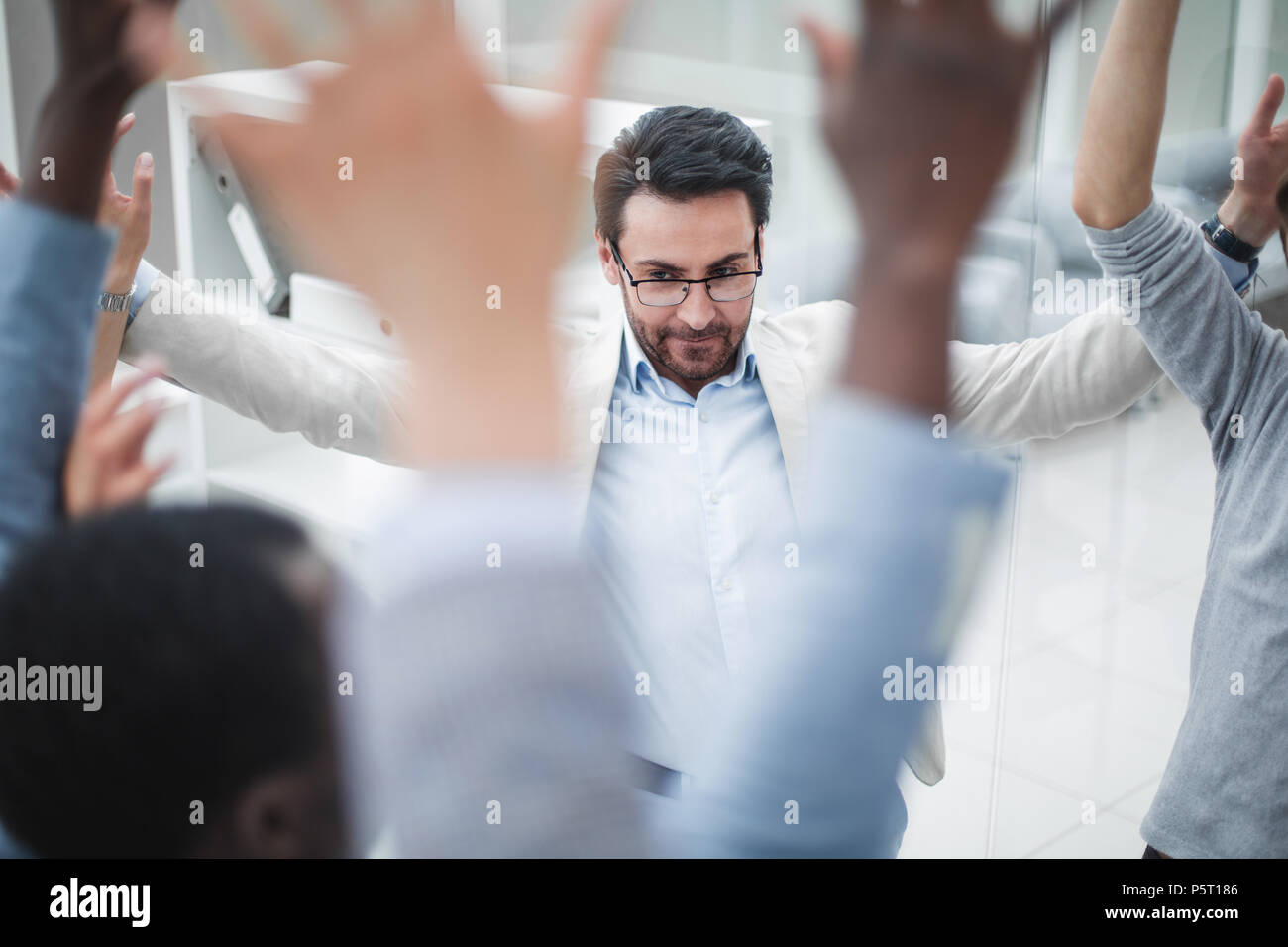 Workflow meeting hi-res stock photography and images - Alamy