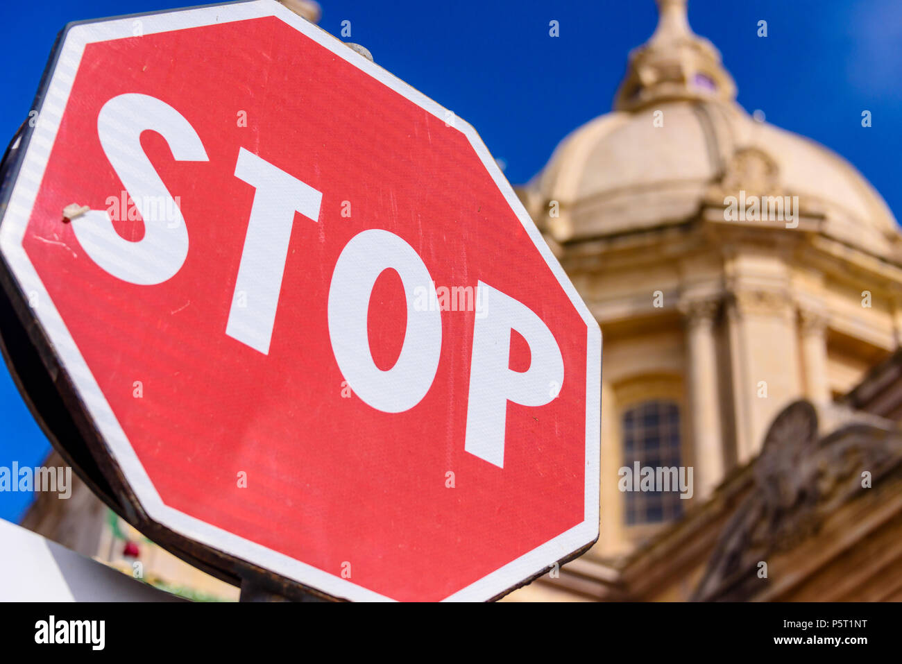 Malta road signs hi-res stock photography and images - Alamy