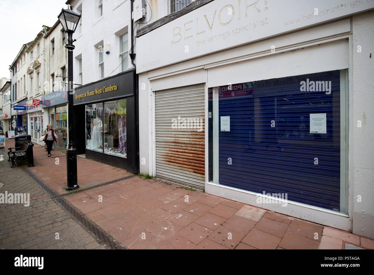 High street store closed hi-res stock photography and images - Alamy