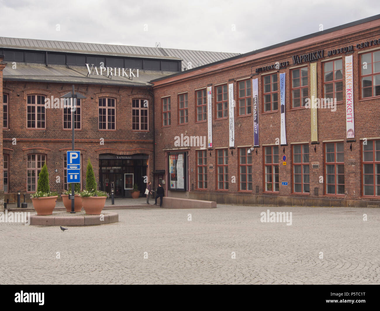Museum industrial architecture hi-res stock photography and images - Alamy