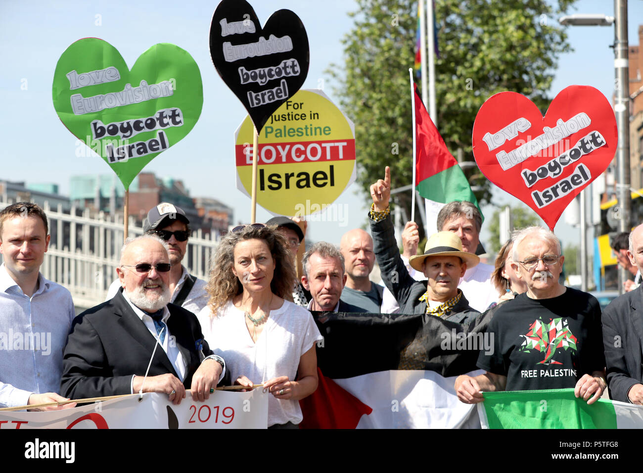 Celebrities and public figures including Senator David Norris (centre ...