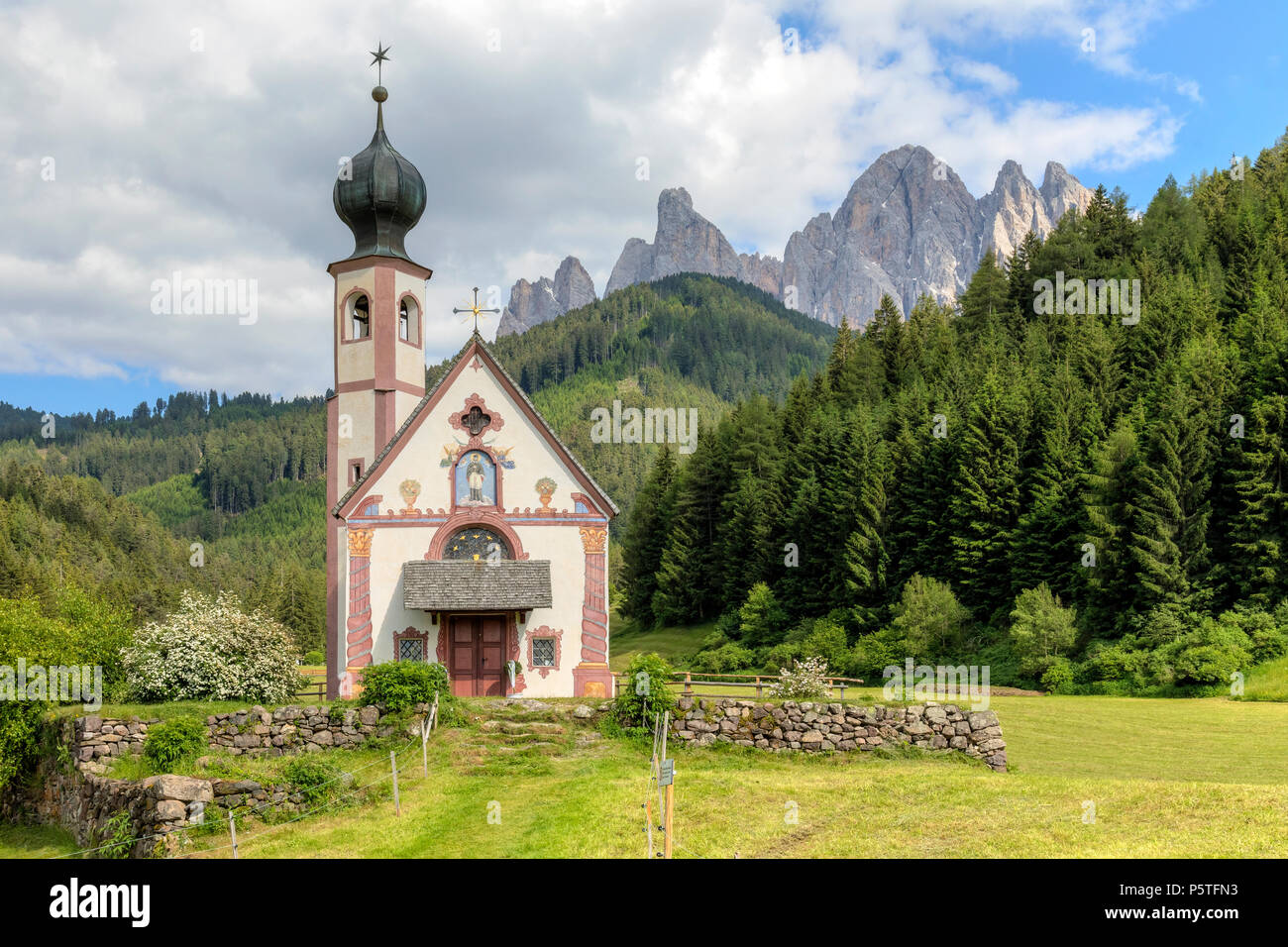 Ranui hi-res stock photography and images - Alamy